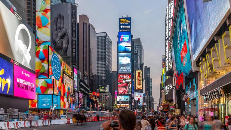 The Role of Community in Enhancing Livability - AreaVibes Blog